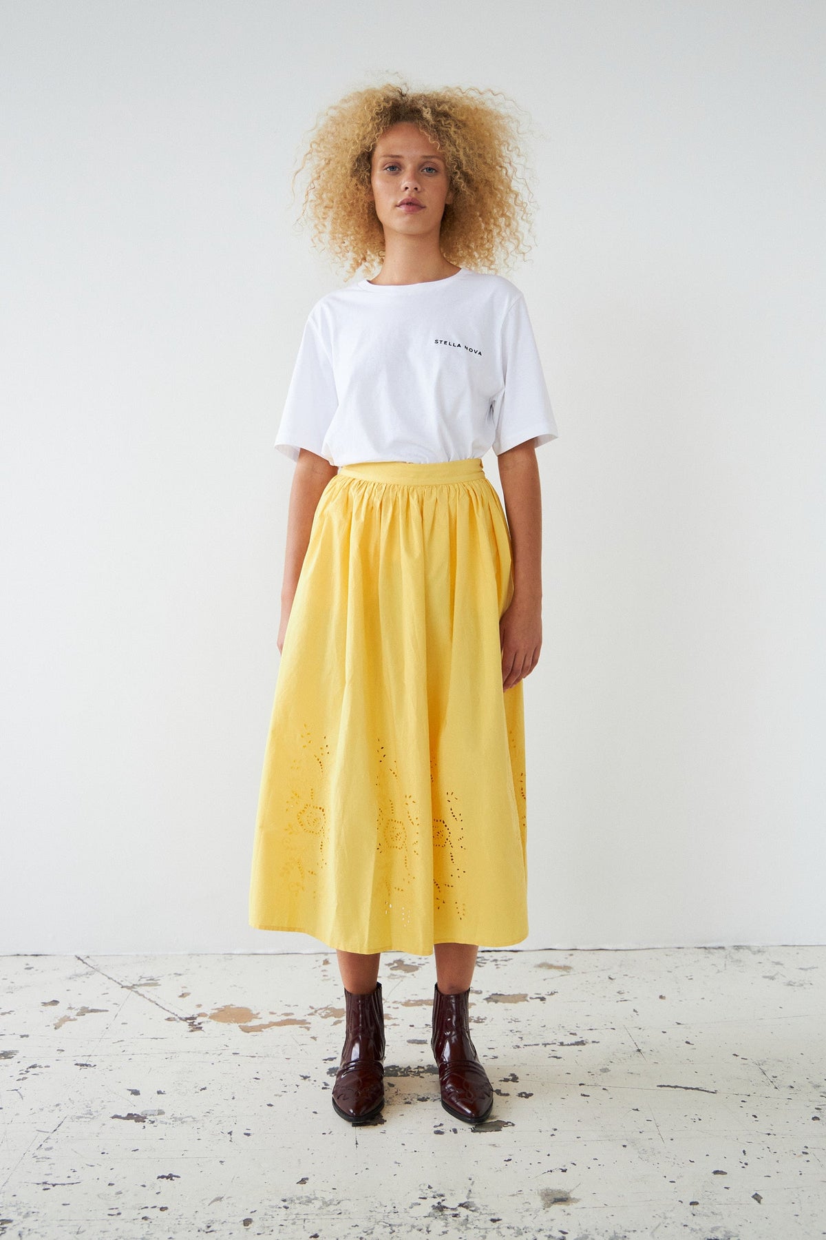 Embroidery Anglaise midi skirt – Mazooka Berlin
